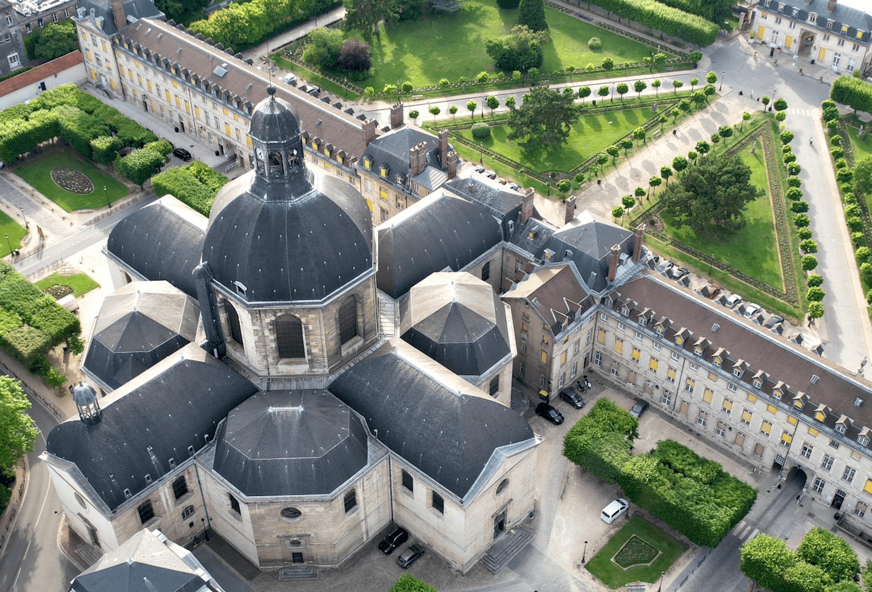 « Vulnérables », une exposition à la Chapelle de la Pitié-Salpêtrière ...